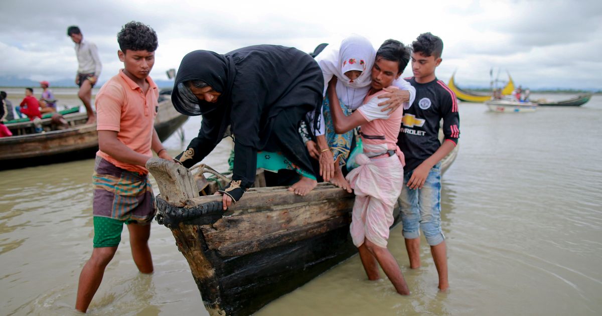 Boats carrying fleeing Rohingya sink in Bangladesh; 26 dead | The ...
