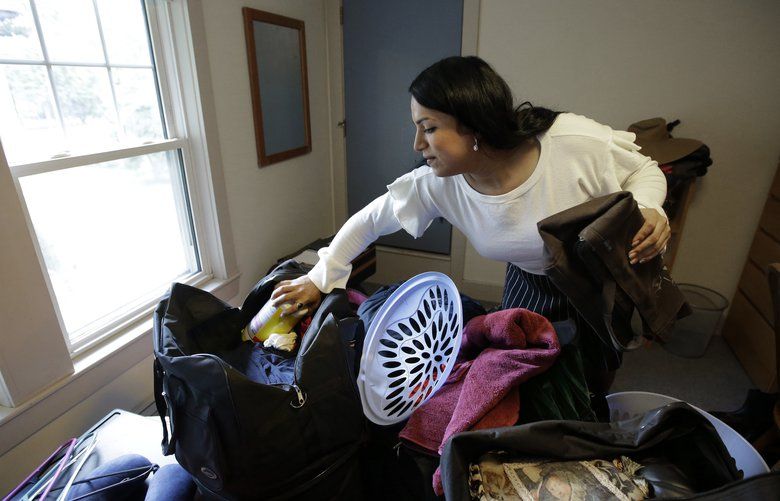 Women’s colleges more welcoming to transgender students | The Seattle Times