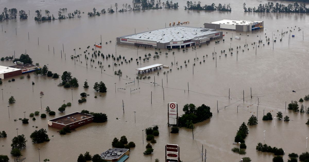 Winds, floods and fire: US ties record for costly weather | The Seattle ...