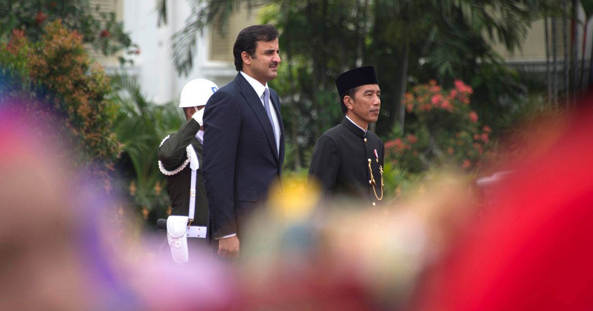 Qatar’s leader urges end to trade embargo, calls for talks | The ...