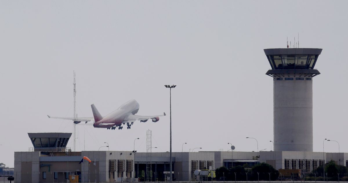 EU report: Cyprus’ rival air traffic controls increase risks | The ...