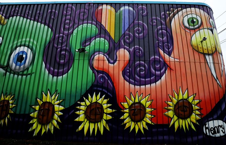 Seattle pot-shop mural: art, or ad appealing to kids? | The Seattle Times