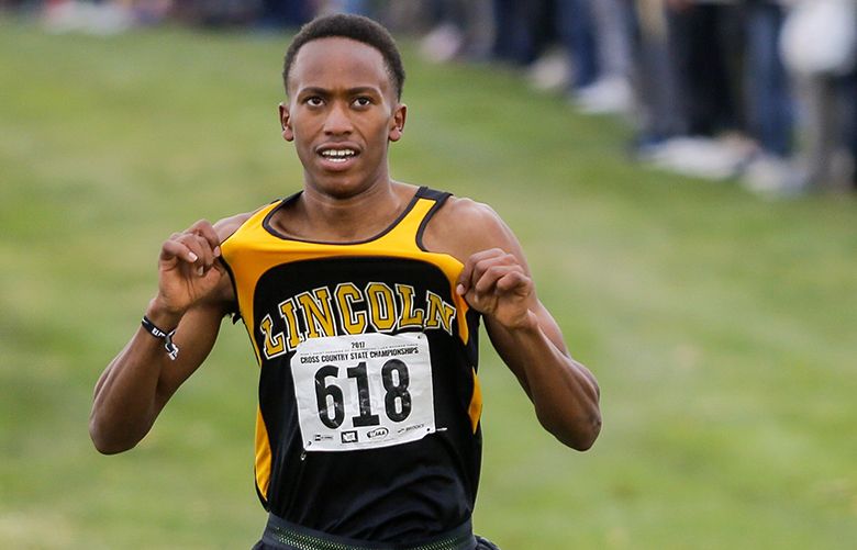 Lincoln’s James Mwaura makes it look easy to win state cross-country ...