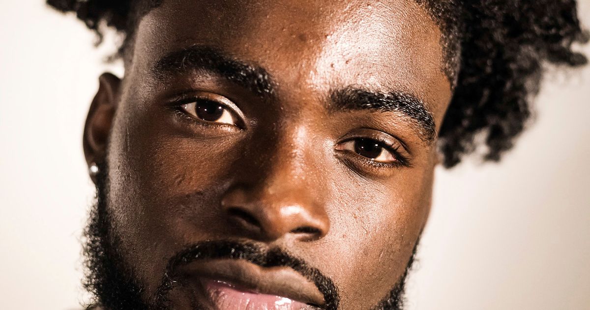 North Carolina college student recognized for beard | The Seattle Times
