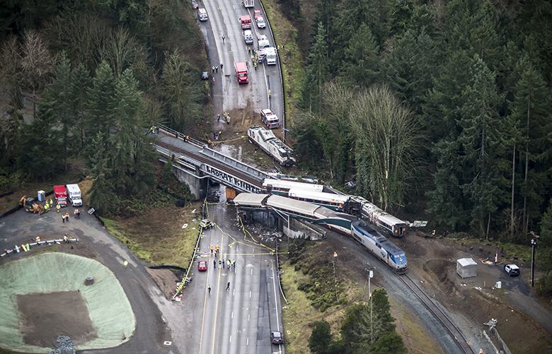 ‘Bodies laying everywhere’: 911 calls capture chaos, tragedy after ...