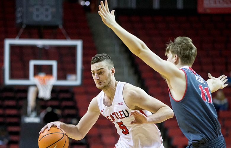 In an emotional day for coach Jim Hayford, Seattle U routs Eastern ...