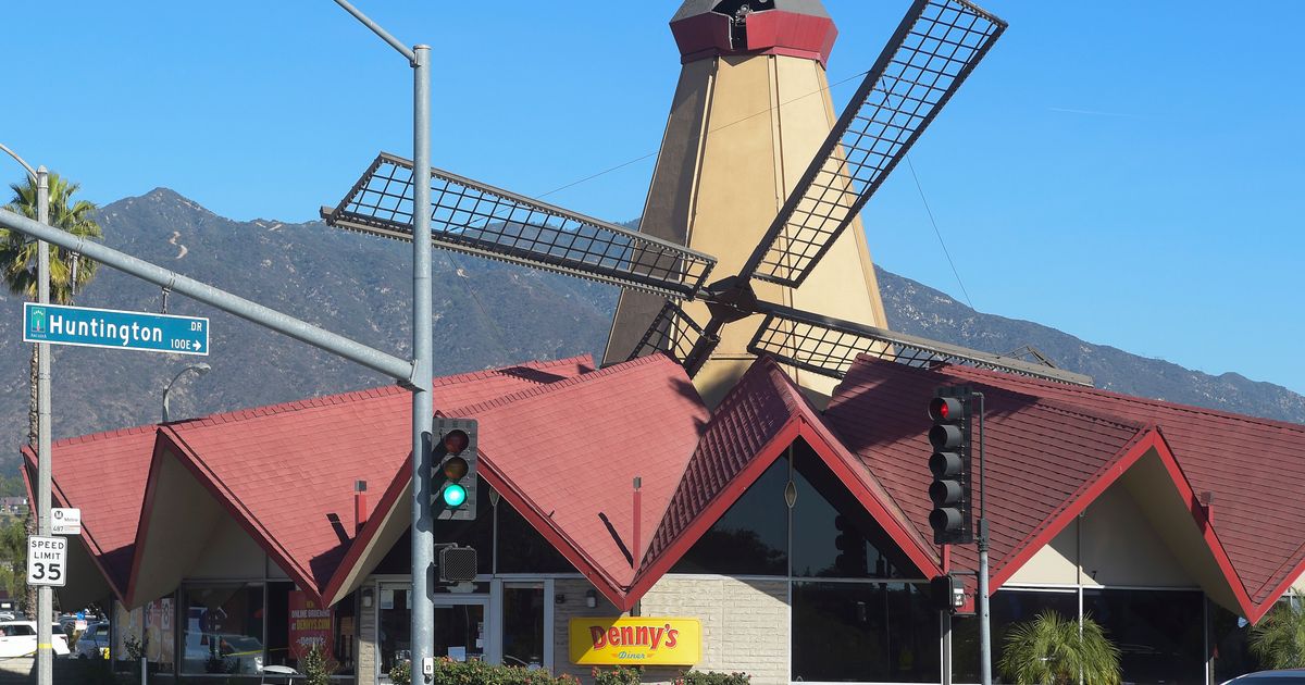 Historic windmill falls off Southern California restaurant | The ...