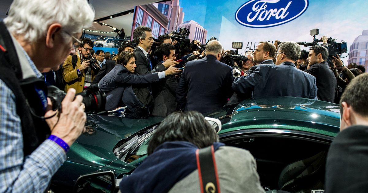 New Jetta, SUVs and peek at future cars at Detroit auto show | The ...