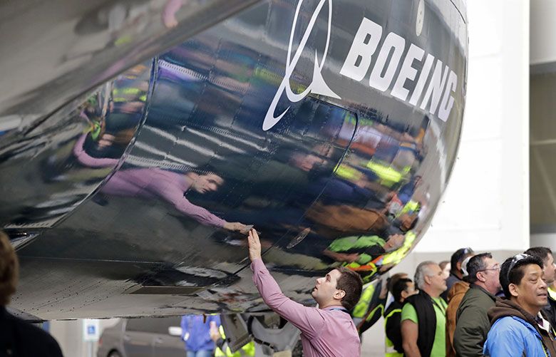 Boeing debuts MAX 7 jet, smallest and slowest-selling of its 737 MAX ...