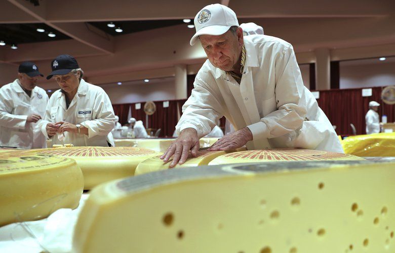 New king cheese crowned world champion in Wisconsin | The Seattle Times