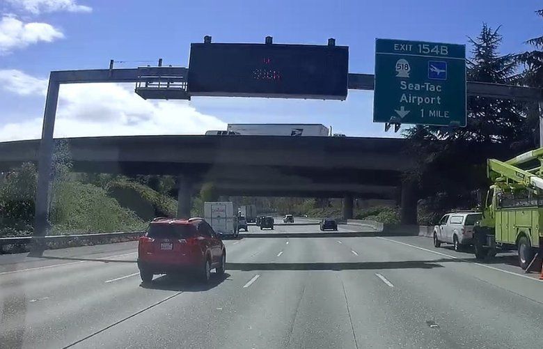 WSDOT apologizes for ‘inappropriate message’ on traffic sign | The ...