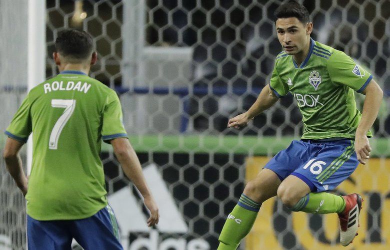 Alex and Cristian Roldan become seventh pair of siblings to start ...
