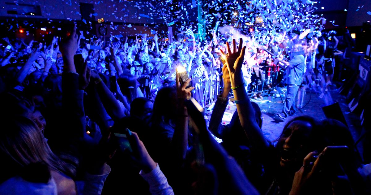 Villanova students gear up to welcome home NCAA champs | The Seattle Times