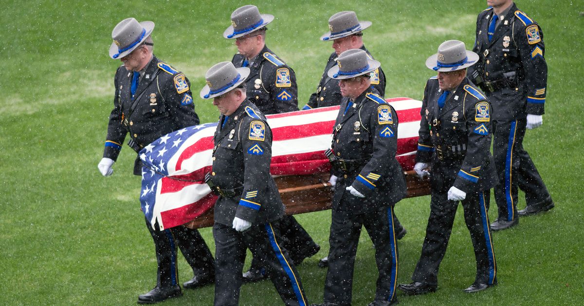 Funeral held for Connecticut trooper killed in crash | The Seattle Times