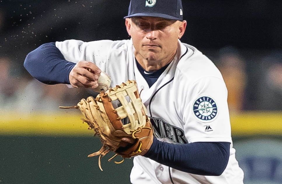Mariners manager Scott Servais plans to give rest days to a few regular ...