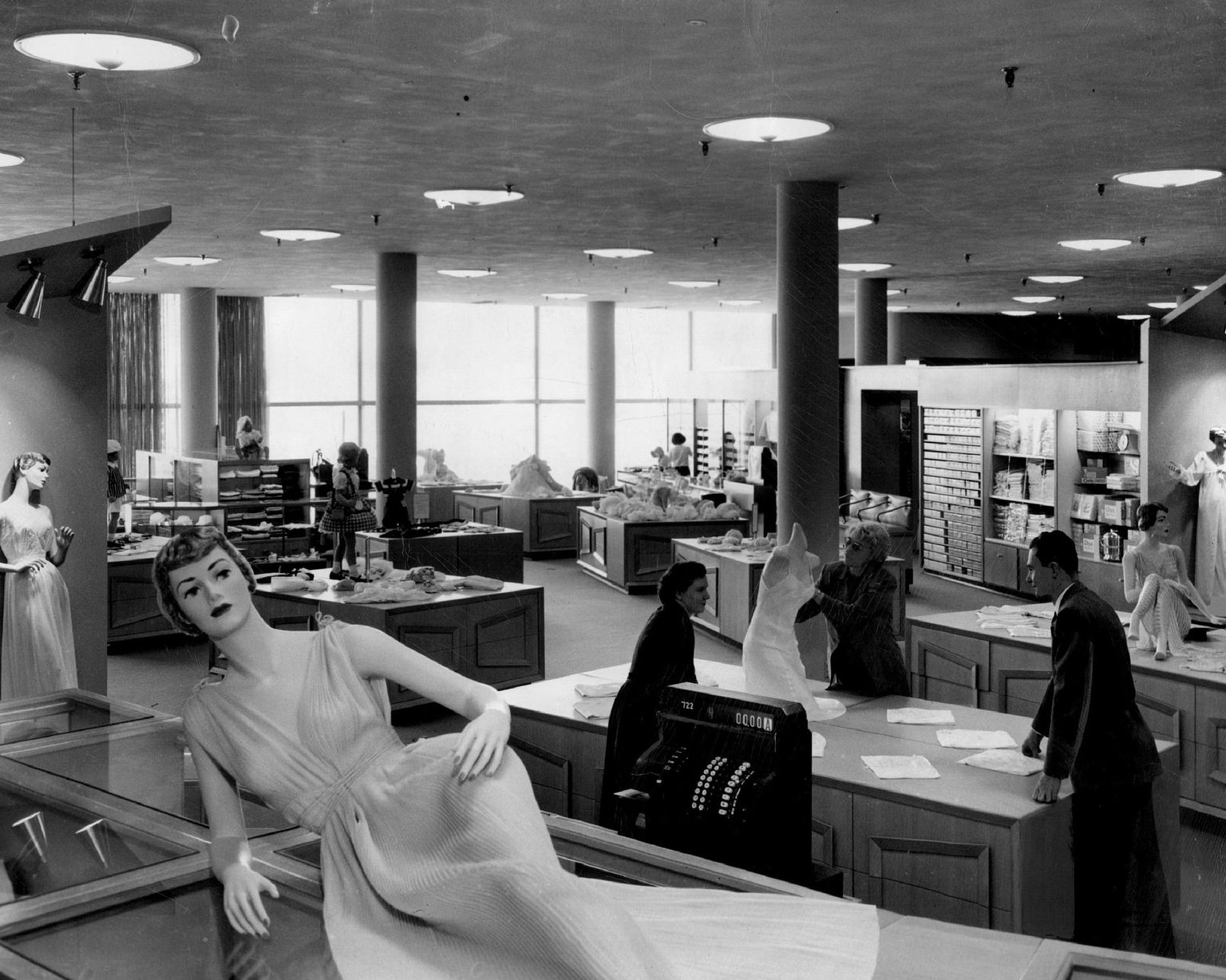 It’s a mall world, after all: In 1950, Northgate became the country’s ...