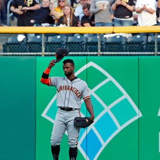 ‘A little weird’ for McCutchen in return to Pittsburgh | The Seattle Times