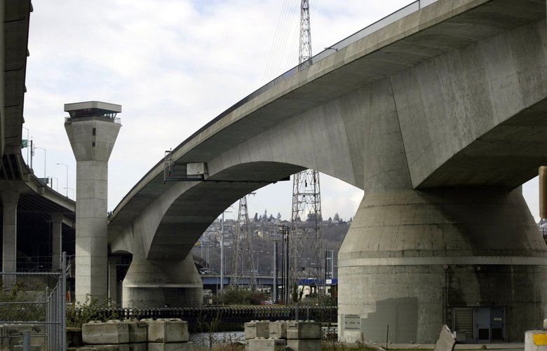 Spokane Street Bridge reopens after six-day closure | The Seattle Times