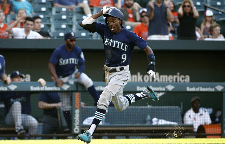 With another extra-inning win, Mariners get their groove back and sweep ...