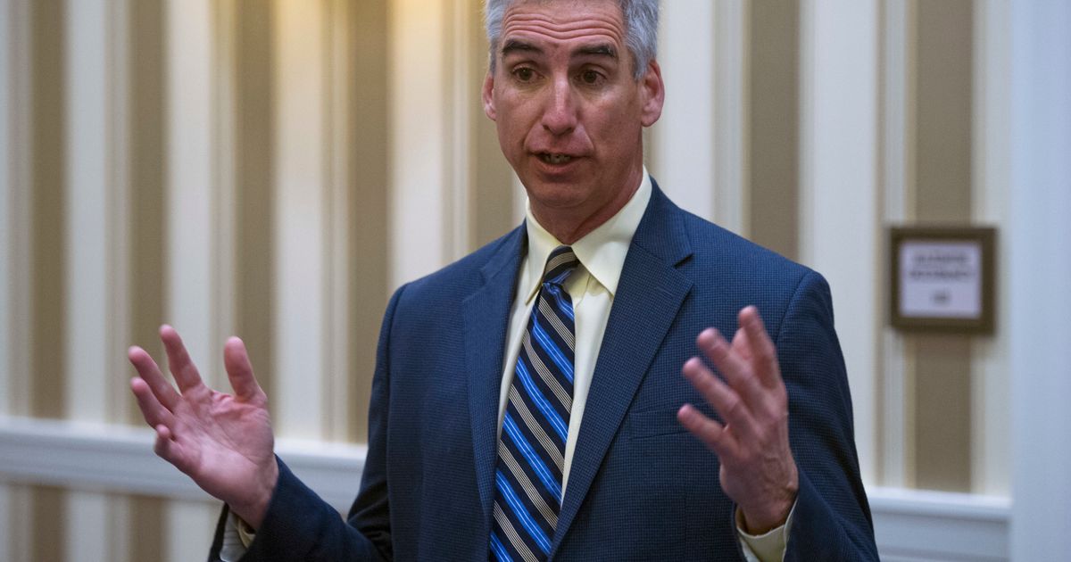 Former quarterback Oliver Luck to become XFL commissioner | The Seattle ...