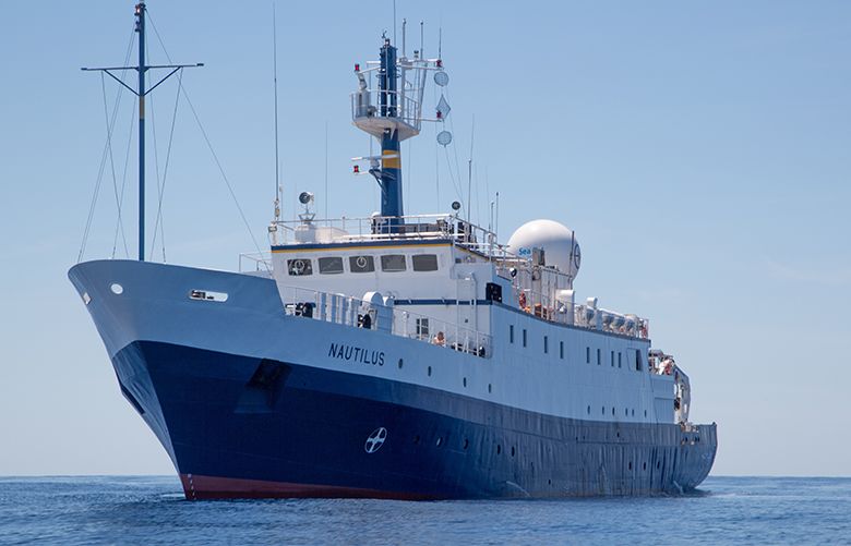 Hunt underway for chunks of massive meteor that splashed down off ...