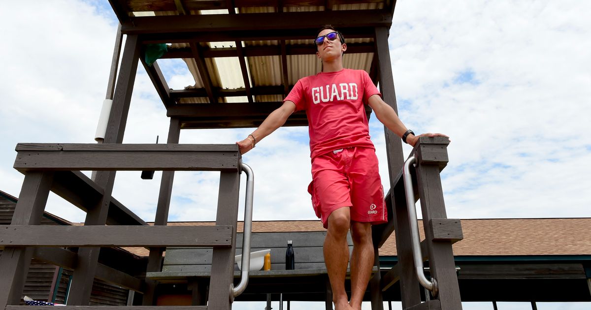 Connecticut offers free training to lure lifeguards | The Seattle Times