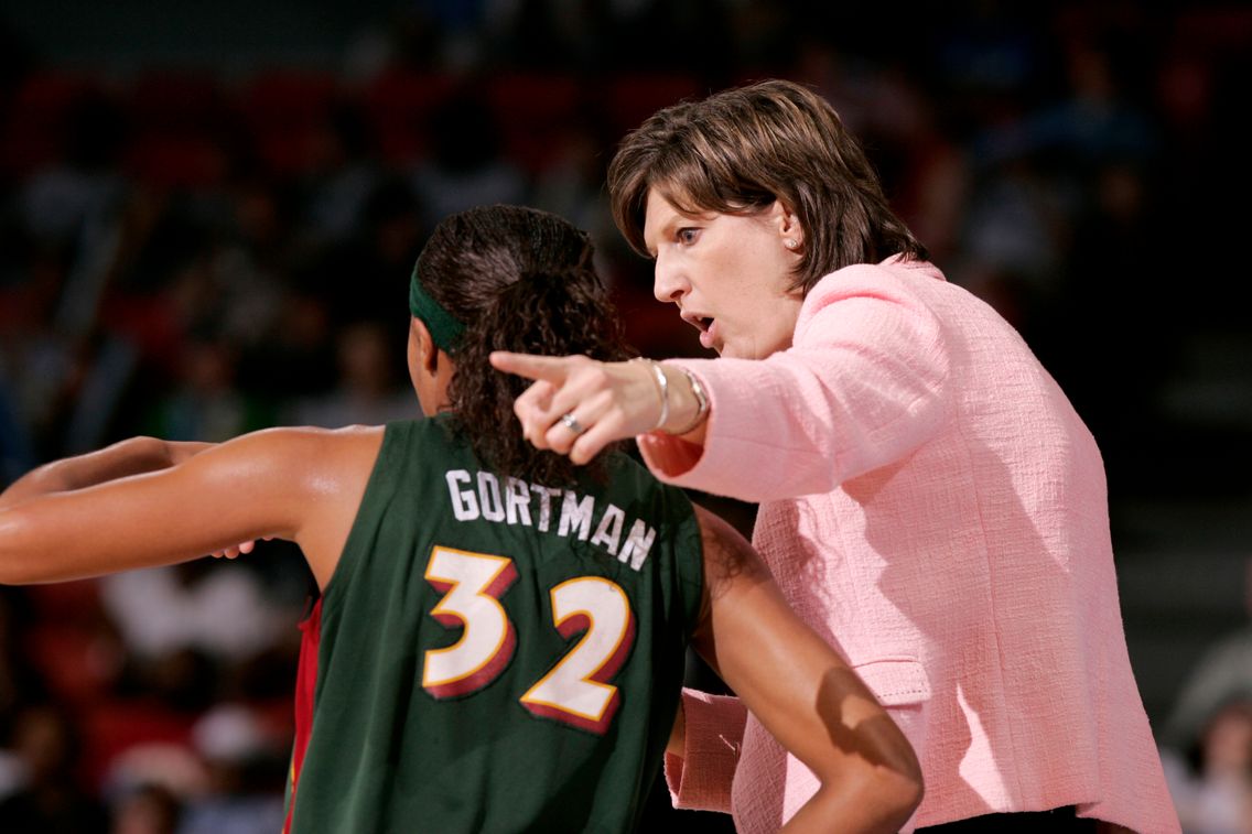 Hall of Famer and Olympic gold medalist Anne Donovan, who led Storm to ...