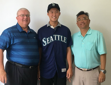 Mariners sign a pair of young left-handed pitchers from Pacific Rim ...