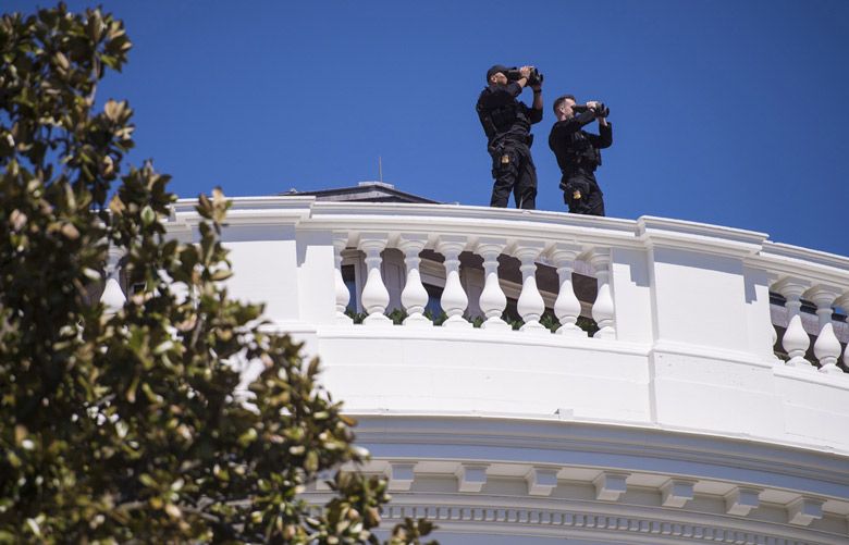 Signs of sophisticated cell-phone spying found near White House, say U ...