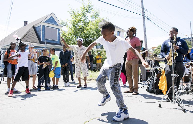 Juneteenth celebrated in Seattle block party | The Seattle Times