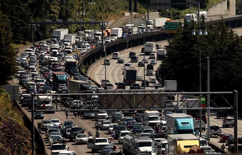 Northbound I-5 in Seattle, westbound Highway 2 near Everett will close ...