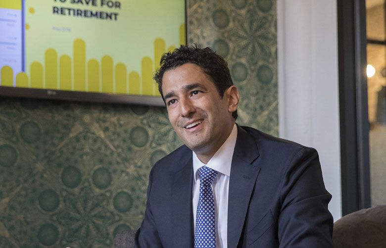 New financial apps demystify stocks and bonds for Latinos | The Seattle ...