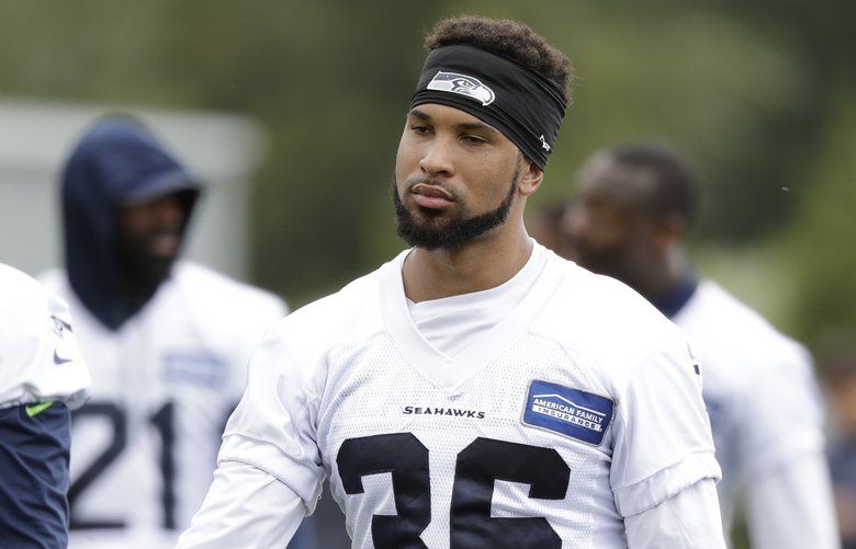 Seahawks re-sign defensive back Akeem King | The Seattle Times