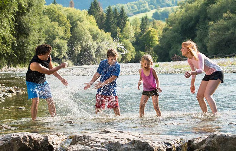 Hiking and splashing into summer | The Seattle Times