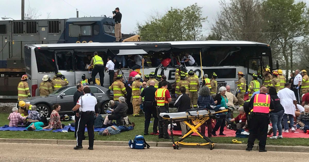 Report points to lapse in key data in Mississippi bus crash | The ...