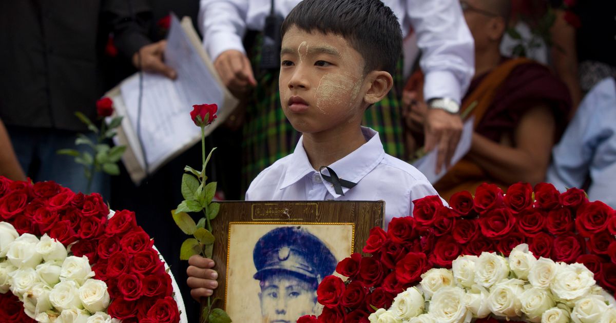 Activists mark 30th anniversary of Myanmar uprising | The Seattle Times