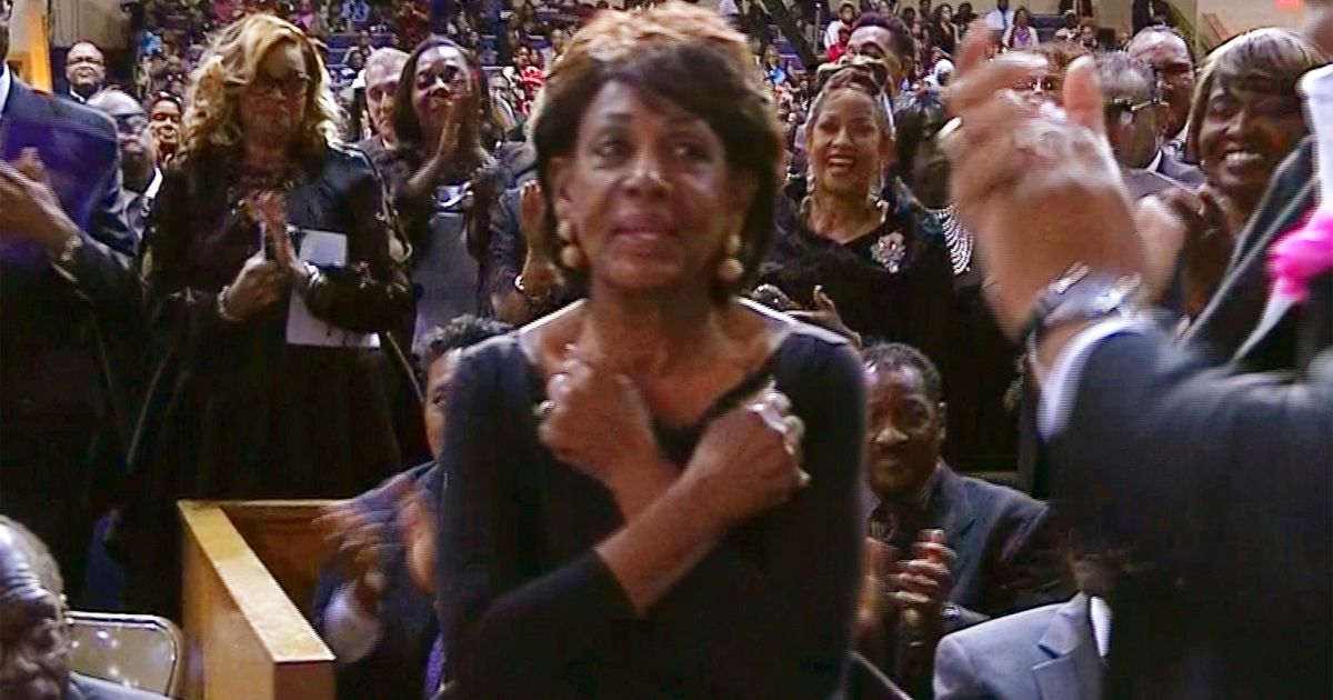 Rep. Maxine Waters gives Wakanda salute at Franklin funeral | The ...