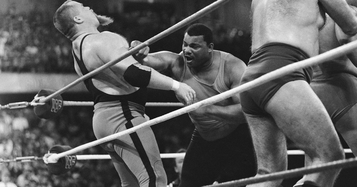 Former WWE star Jim ‘The Anvil’ Neidhart dies at 63 | The Seattle Times