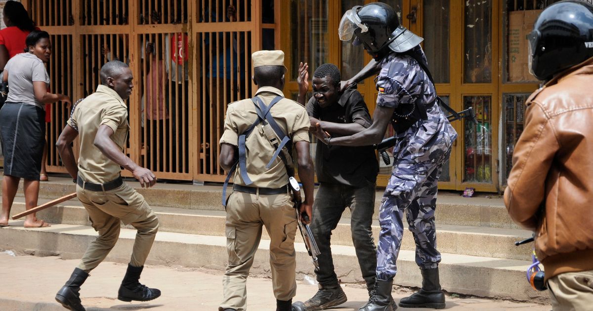 Uganda police battle protesters seeking release of pop star | The ...
