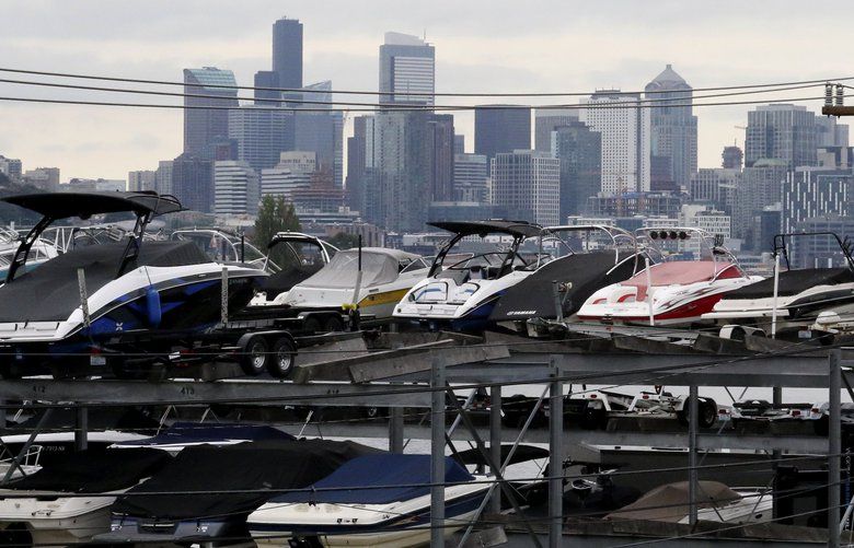 You can see change closing in on Lake Union, Seattle’s hardworking ...