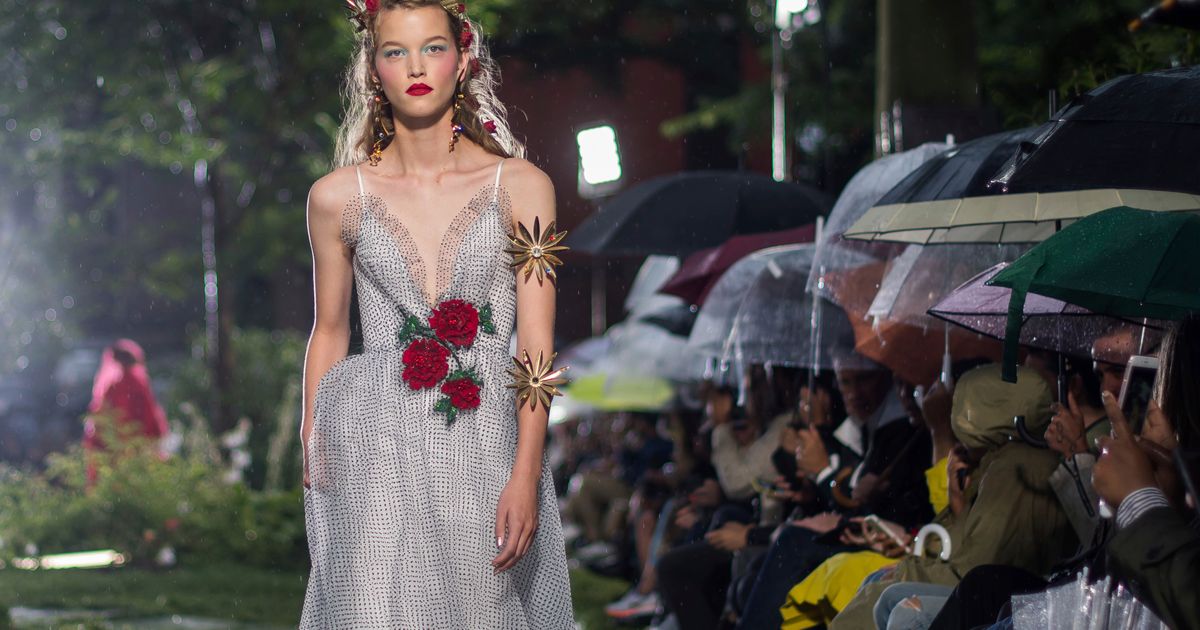 Under a steady rain, Rodarte’s fairy tale designs shimmer | The Seattle ...
