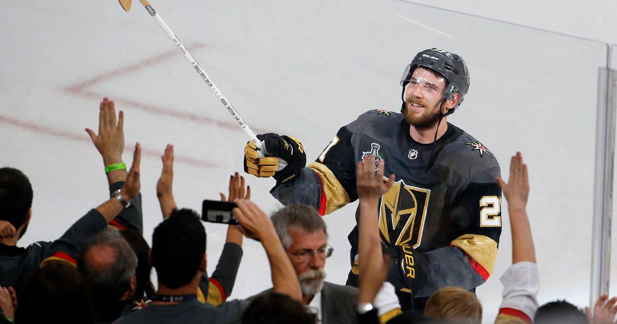 Theodore ends holdout, agrees to 7-year deal with Vegas | The Seattle Times