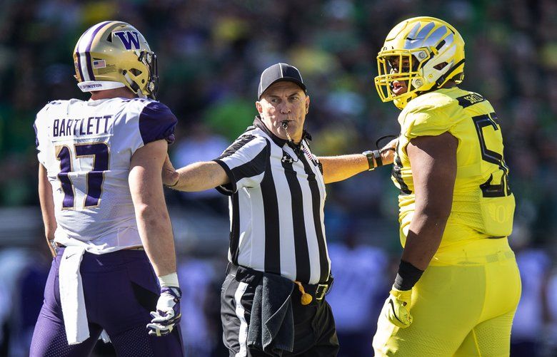Oregon vaults UW and WSU enters AP top 25, setting up ranked College ...