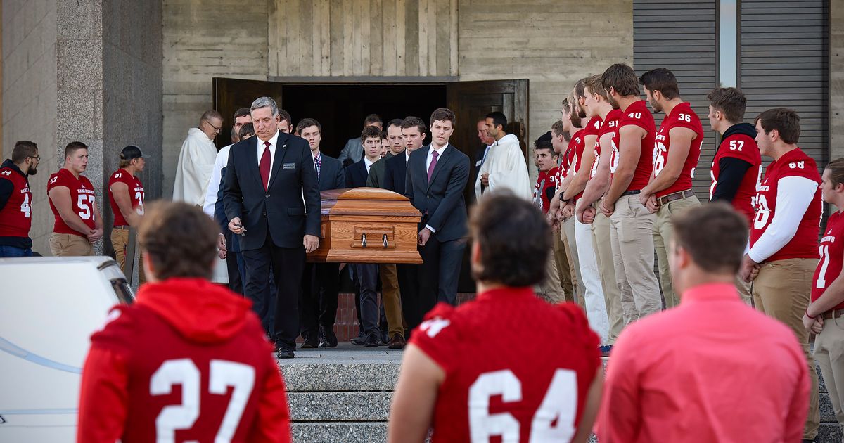 Final goodbye to college football coaching great Gagliardi | The ...