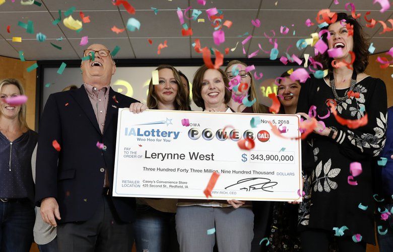 Iowa winner claims huge Powerball jackpot | The Seattle Times