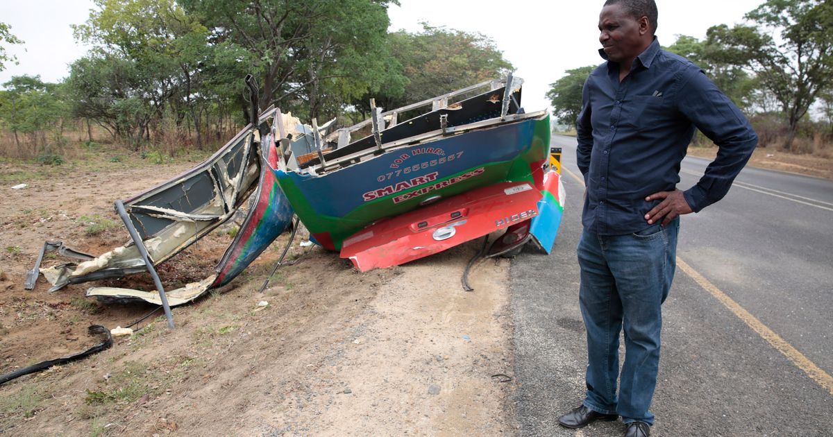 Collision between 2 buses kills 50 in Zimbabwe | The Seattle Times