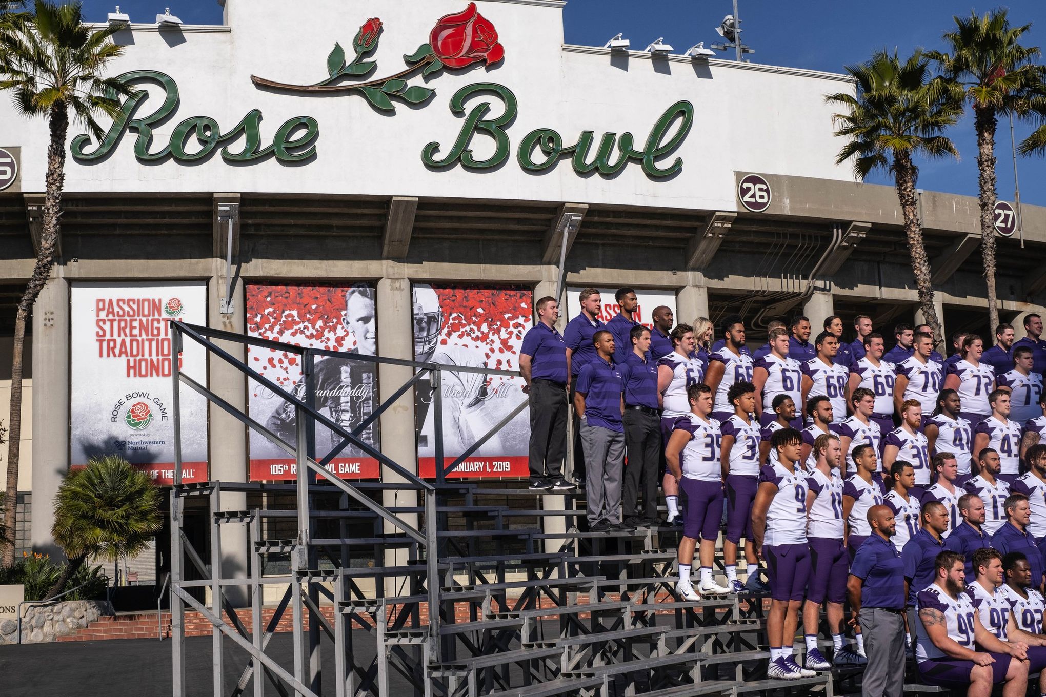 High wind advisory from National Weather Service could add intrigue to ...