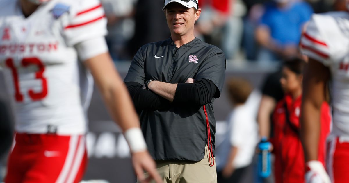 Houston fires football coach Applewhite after 2 seasons | The Seattle Times
