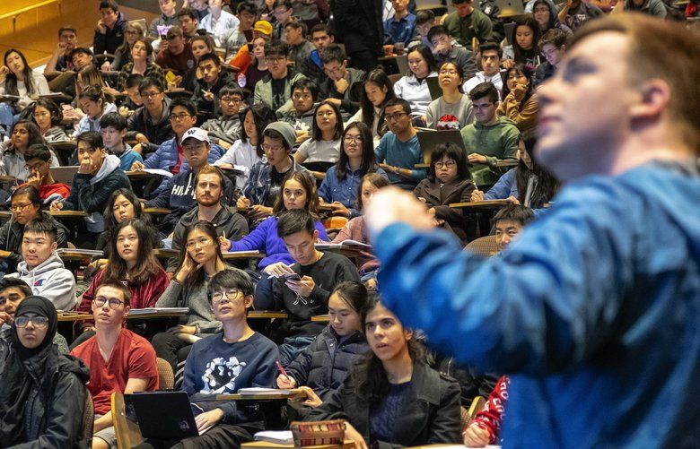 As STEM majors soar at UW, interest in humanities shrinks — a ...