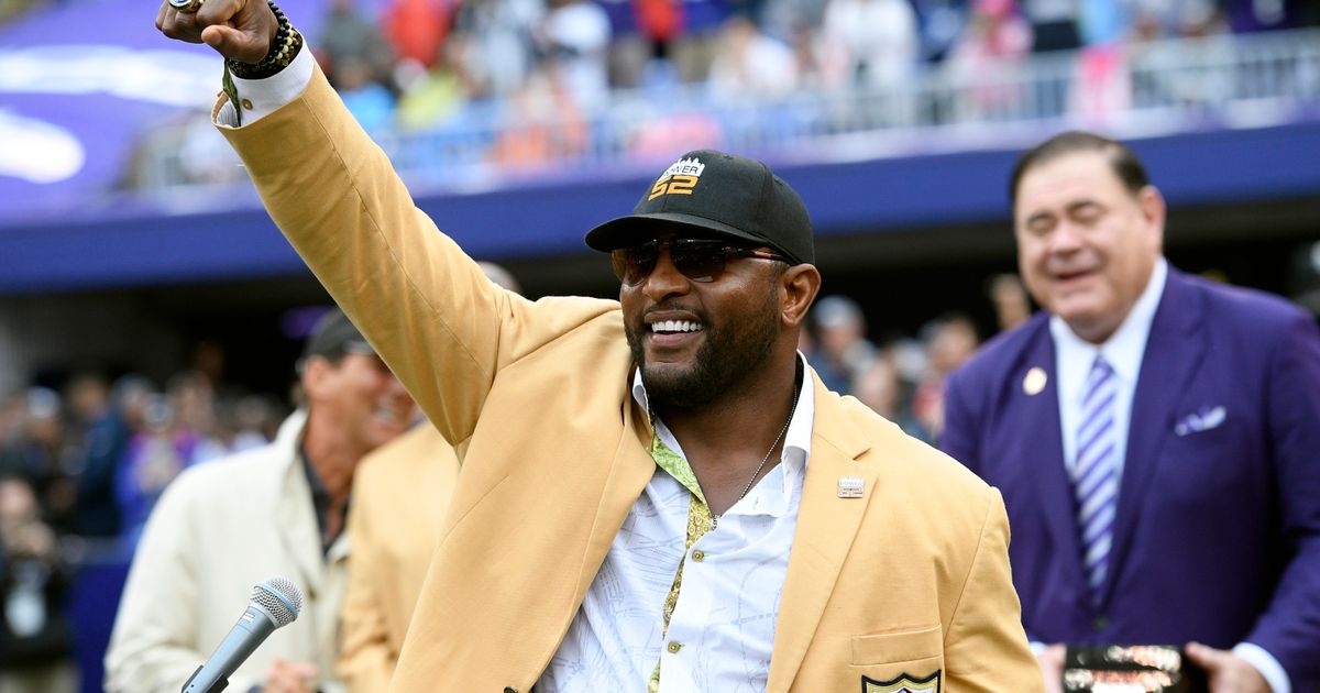 Lewis back at an Atlanta Super Bowl 19 years after arrest | The Seattle ...